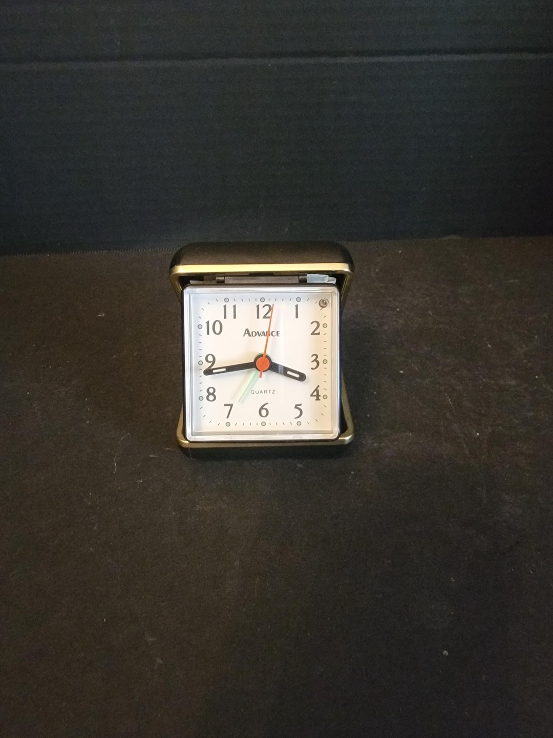 Vintage Advance Quartz Travel Alarm Clock Requires 2 AA Batteries 3.25 ...