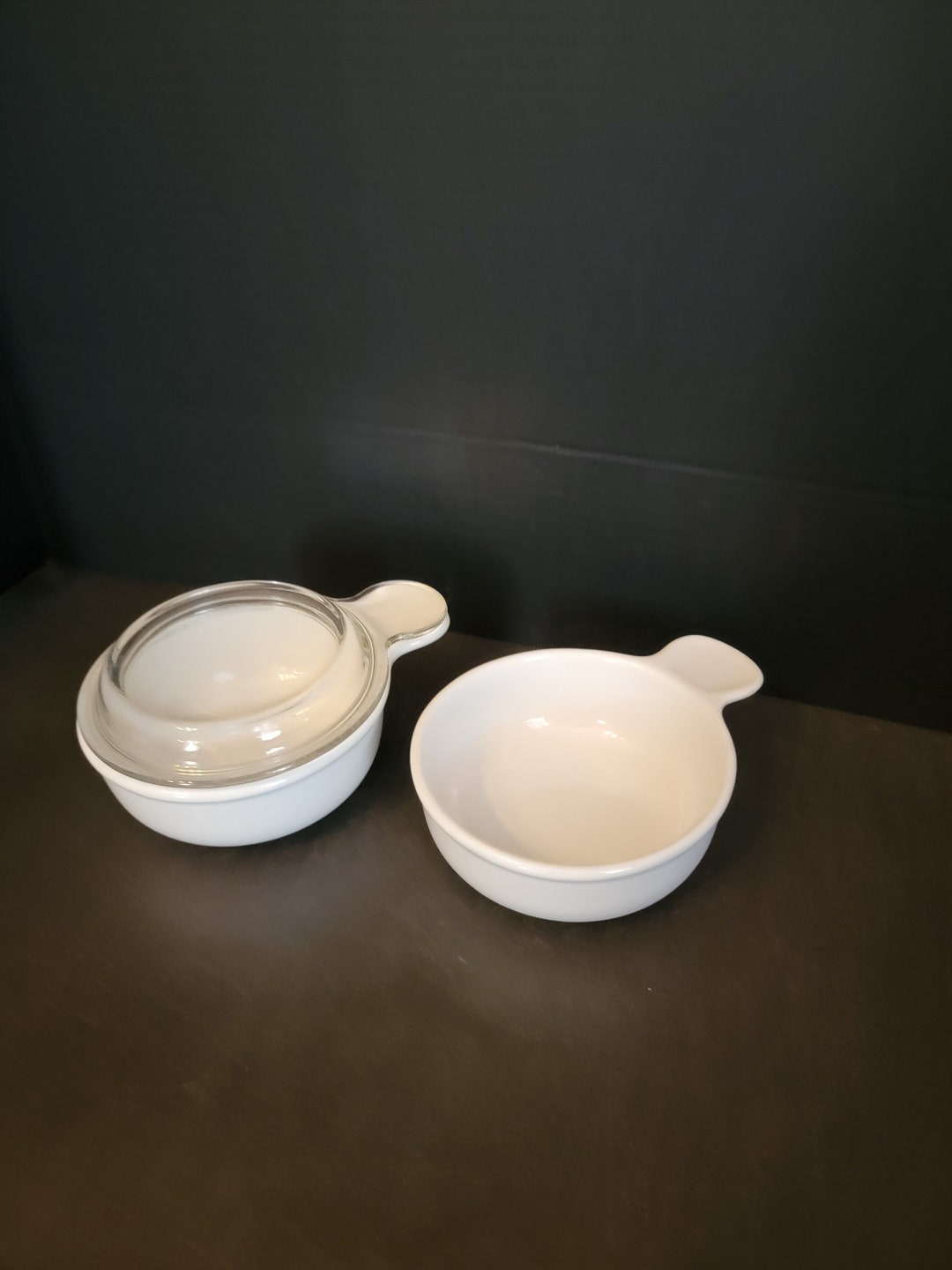 2 CORNING WARE Grab-it Bowls White Tab Handles 1 Glass Lid Soup Cereal ...