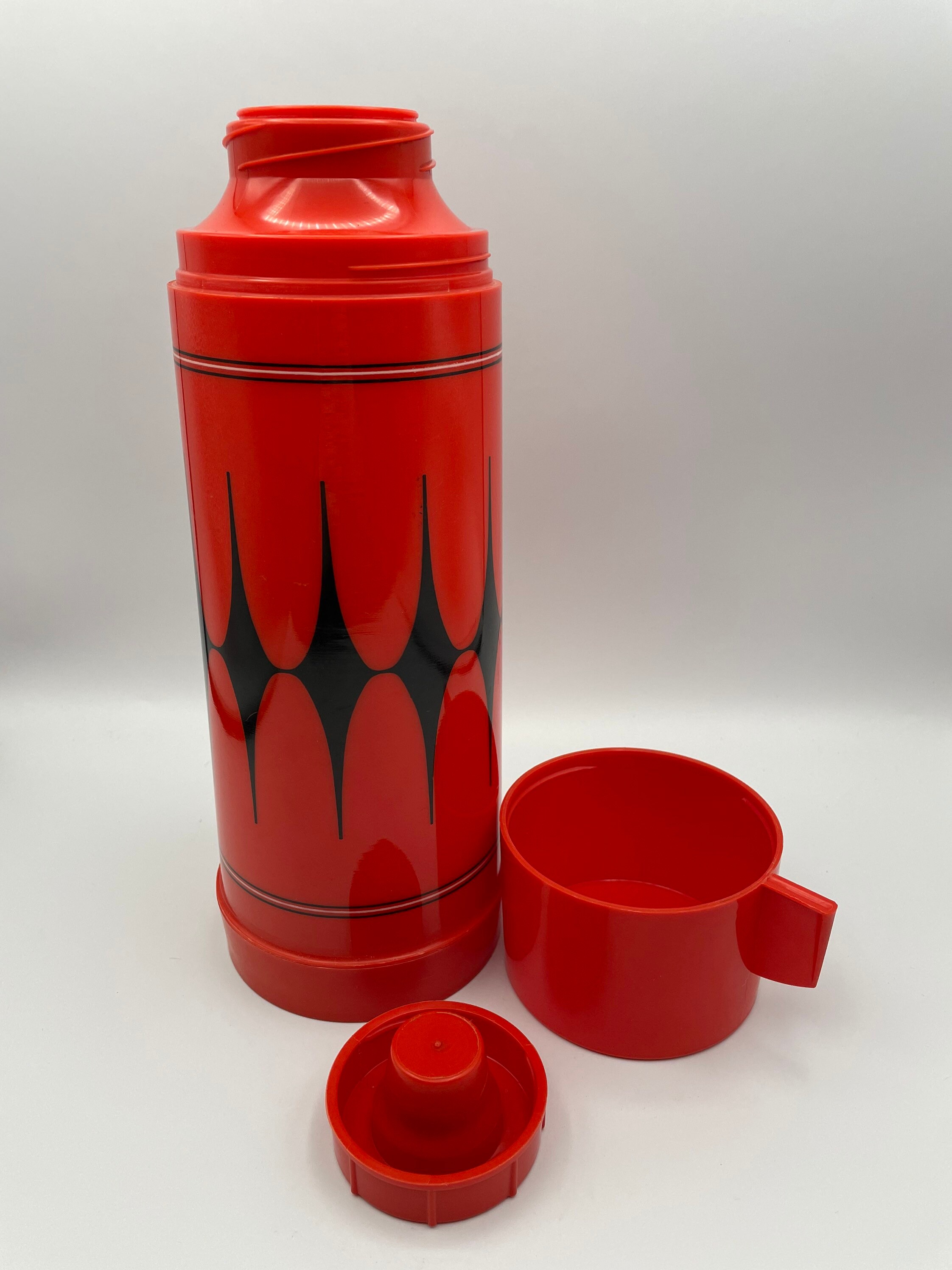 Vintage Red and Black Aladdin Thermos | Etsy