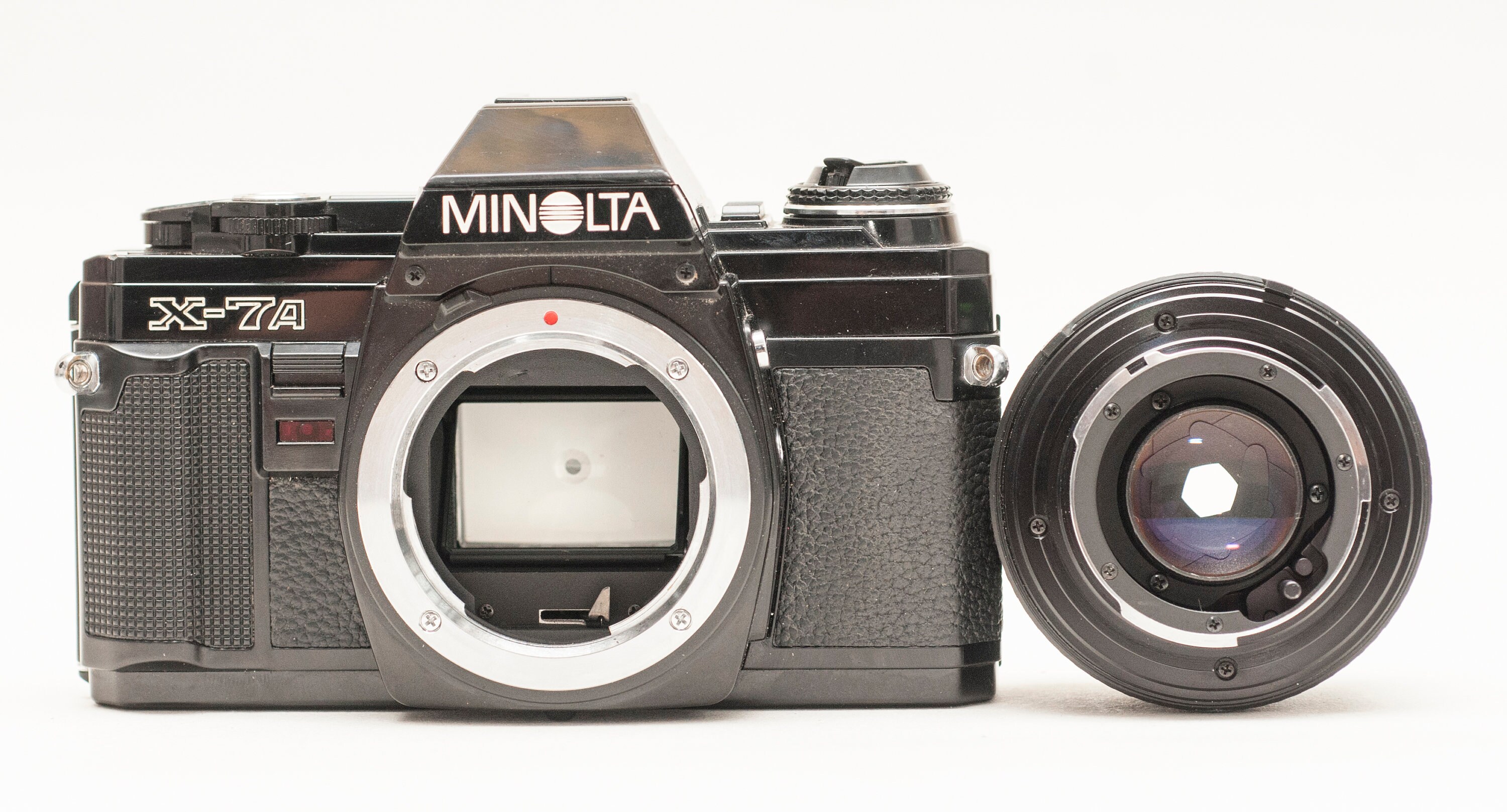 MINOLTA X-7A 35 mm フィルム カメラ - x300 に類似 - ブラック MINOLTA X-7A 35 mm フィルム カメラ - x300 に類似 - ブラック