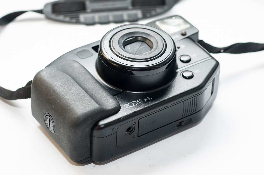 Vintage 80s Canon Sure Shot Zoom XL 35mm Film Point and Shoot Camera - Etsy