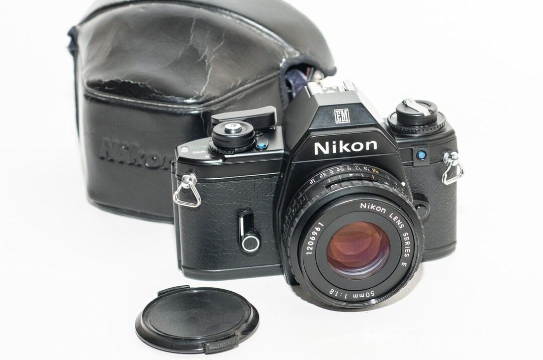 Nikon EM SLR Film Camera: 50mm F/1.8 Pancake Lens, Case Included - Etsy