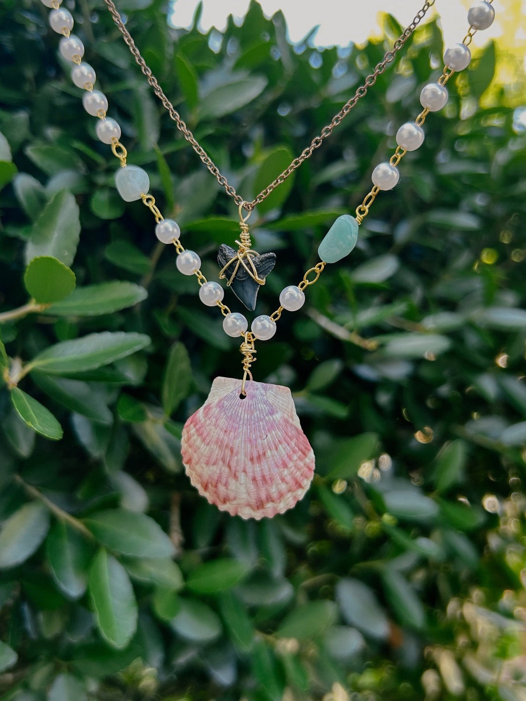 Pearl and Shell Layered Necklace - Etsy