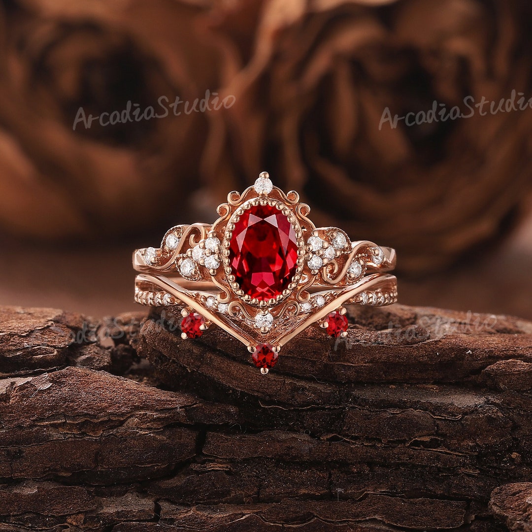 Vintage Oval Cut Ruby Engagement Ring Set Solid Gold Unique Moissanite Cluster Ring Floral Ring ...