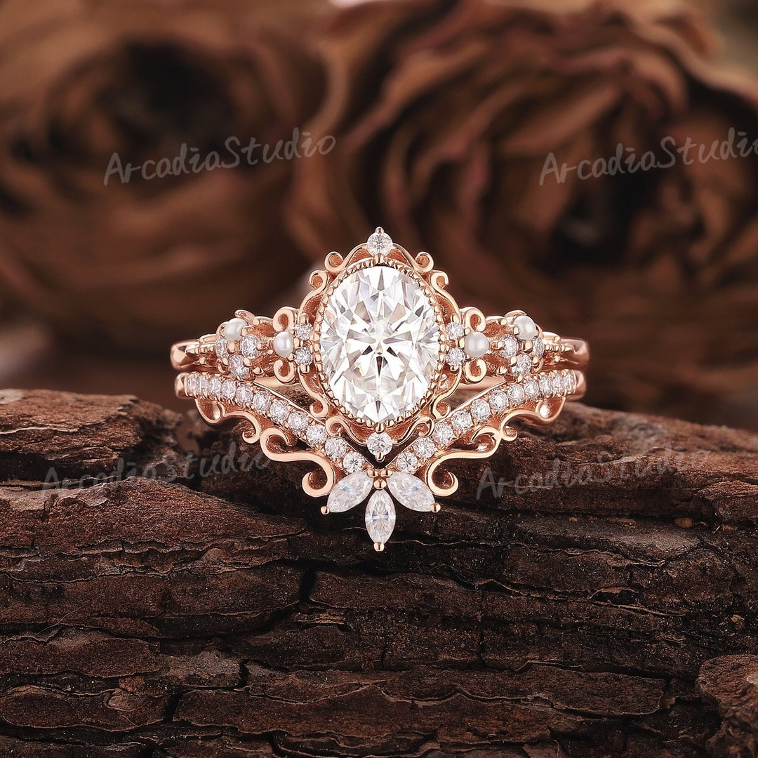 Vintage Oval Moissanite Engagement Ring Set Rose Gold Unique Moissanite ...
