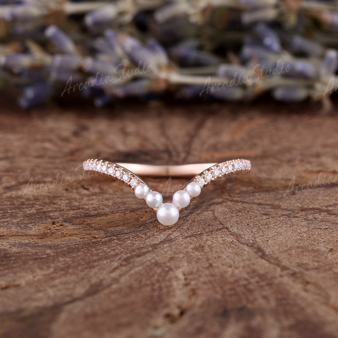 Vintage Pearl Wedding Band Round Shaped Unique Rose Gold Pearl Stacking ...