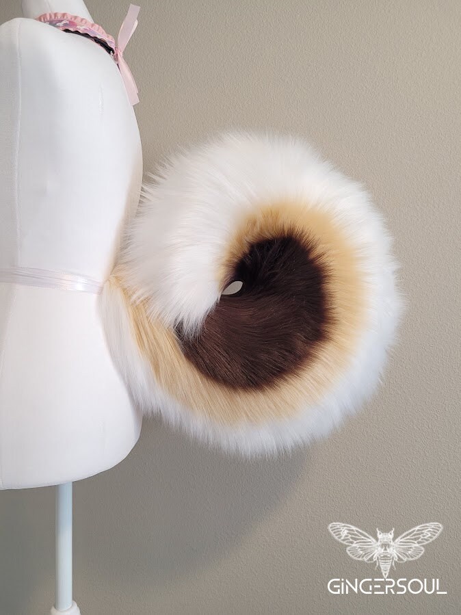 MTO Curly Fursuit Tail for Husky, Akita, Shiba Inu, Malamute, Curled ...