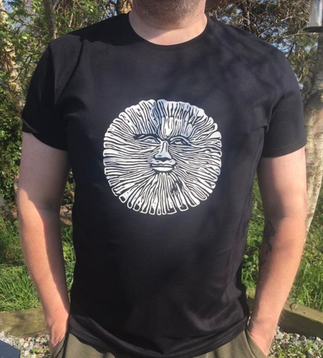 The Wicker Man Sun God Unisex 100% Organic Cotton T-shirt - Etsy