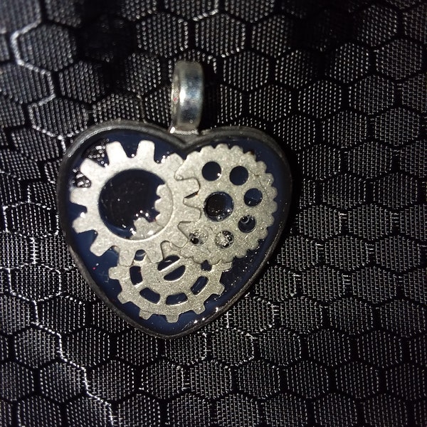 Clockwork Heart - Etsy