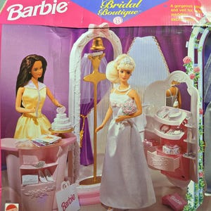 VERY RARE Barbie Bridal Boutique 1998 Year Gift Set Vintage Barbie Doll ...