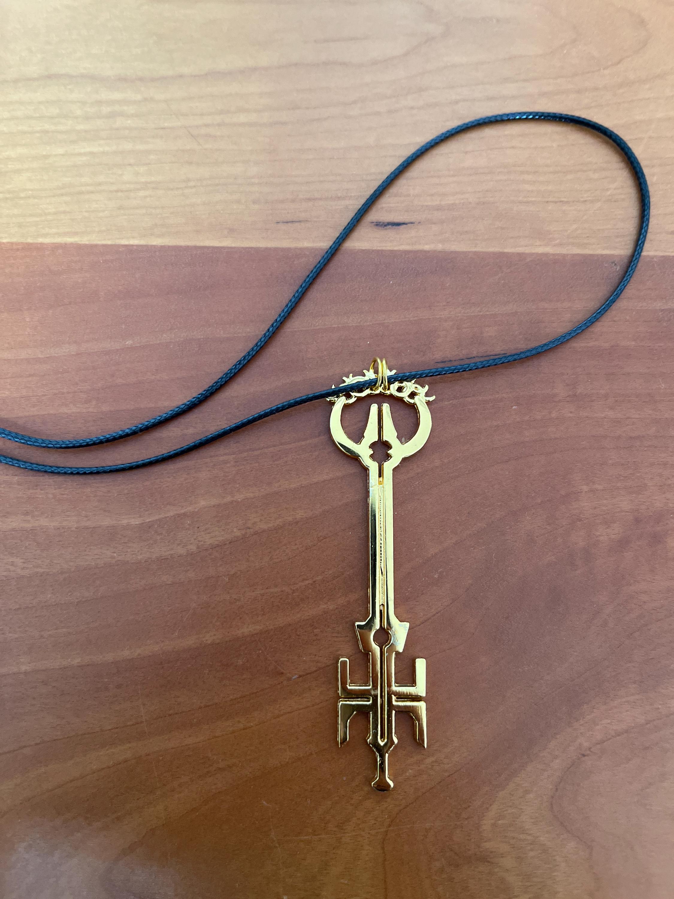 Locke and Key Anywhere Key and Head Key - Etsy