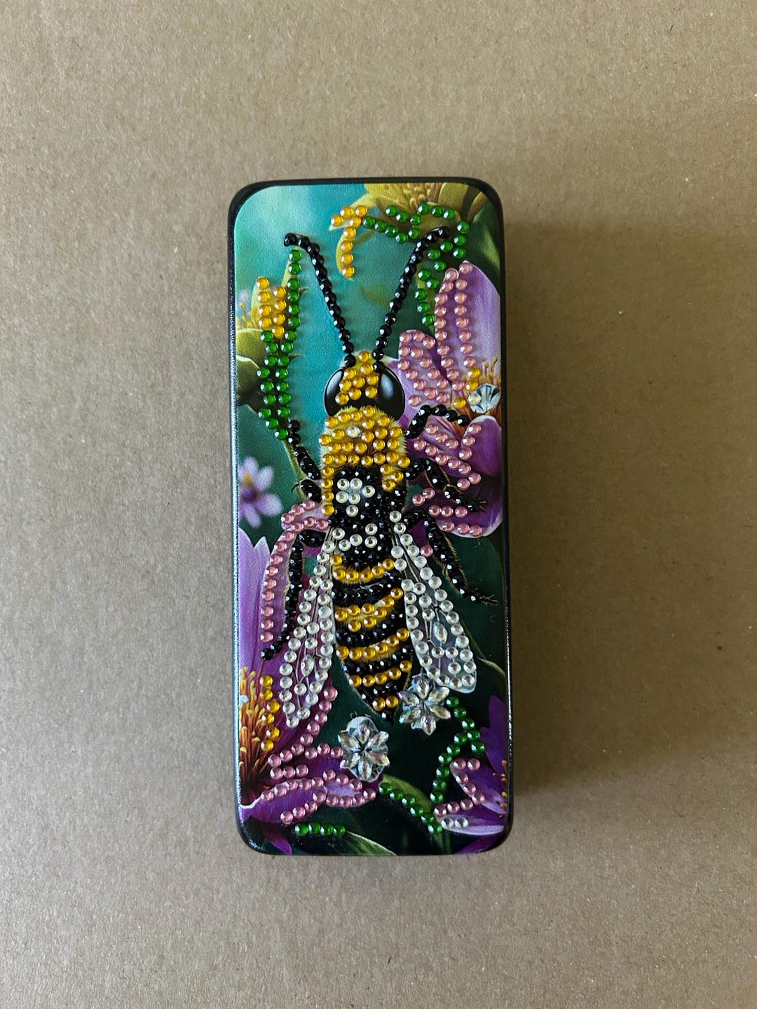 Bee Eyeglass Case - Etsy