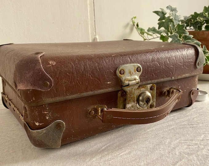 Vintage Small Suitcase With Paper Lining, Vintage Small Cardboard ...