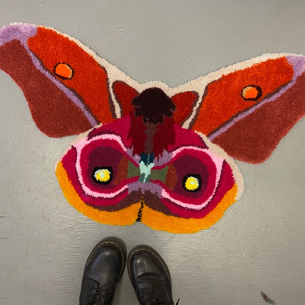 Butterfly Tufted Rug - Etsy