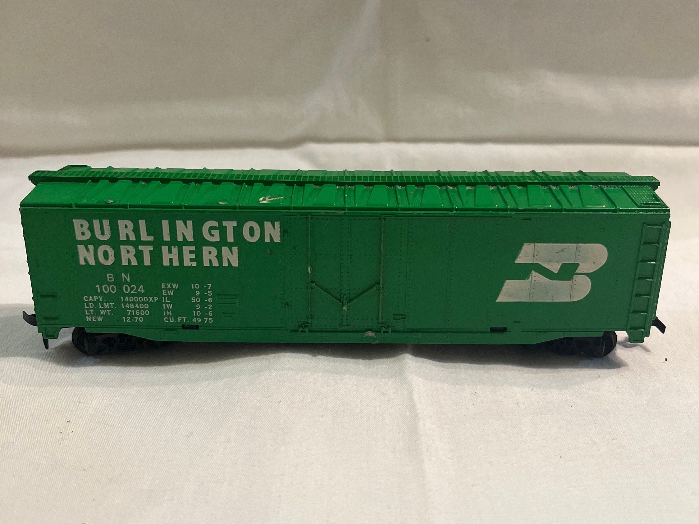 Tyco HO 1970's Toy Train Set a Total of 10 Train Cars All Different. - Etsy