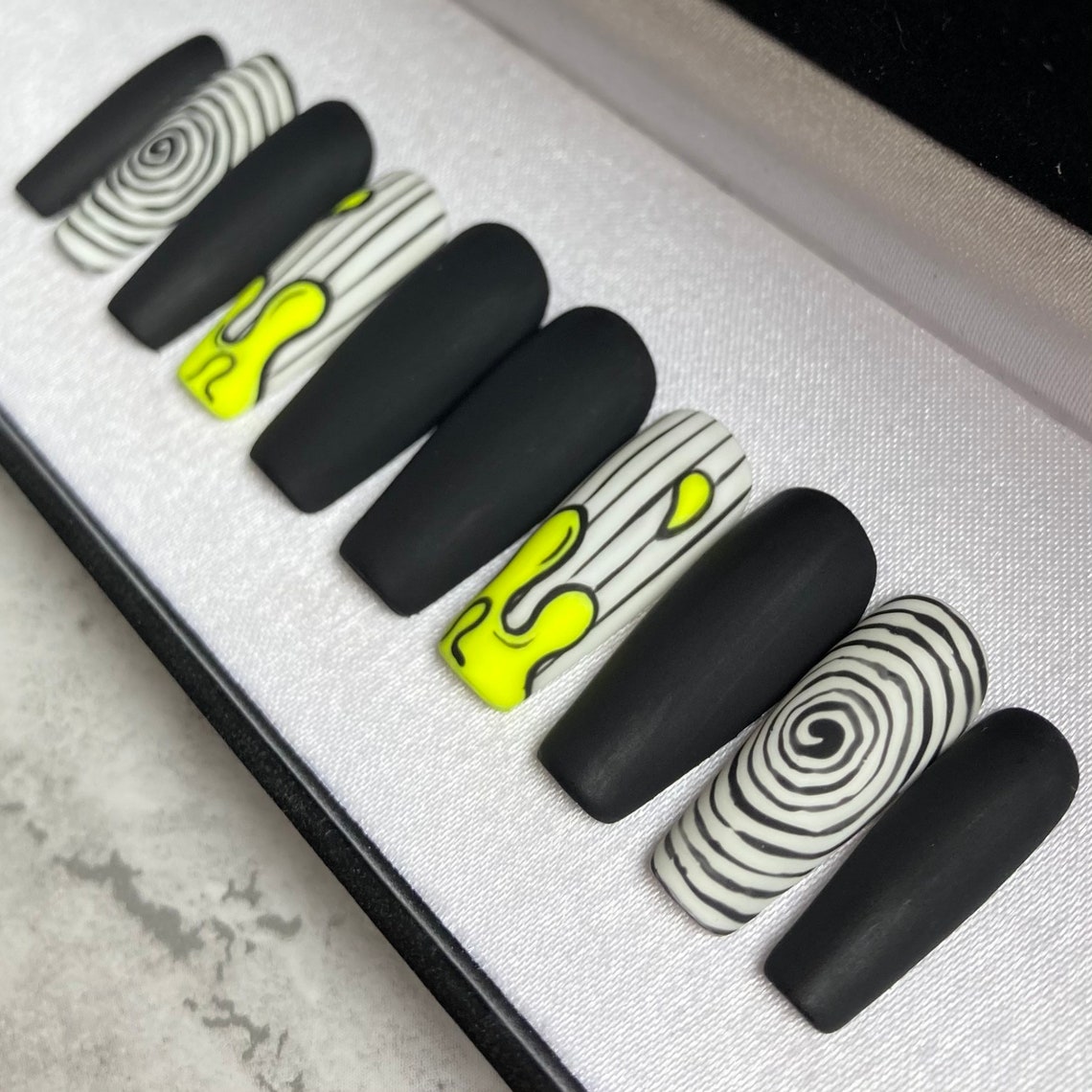 Matte Slime Spirals and Stripes Press-on Nails - Etsy