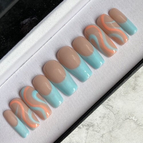 CASSIE Press on Nails Diamonds & Pearls Set of 10 Made to - Etsy