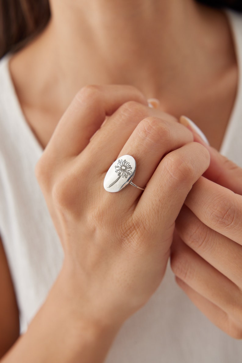 Midi Birth Flower Ring Flower Signet Ring Wildflower Ring - Etsy