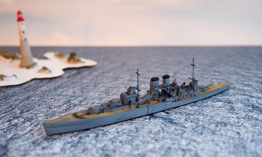 HMS Exeter Heavy Cruiser Waterline Model 1/1250. - Etsy