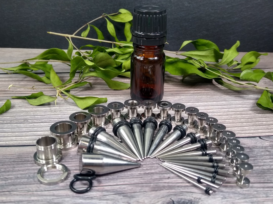 Ear Stretching 14G-00G Kit 37pc Screw Fit Plugs Aftercare Gauges ...
