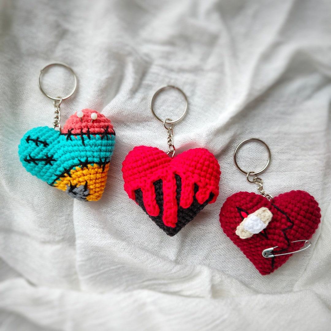 Creepy Heart Crochet Pattern: Amigurumi Valentine Keychain (PDF File ...