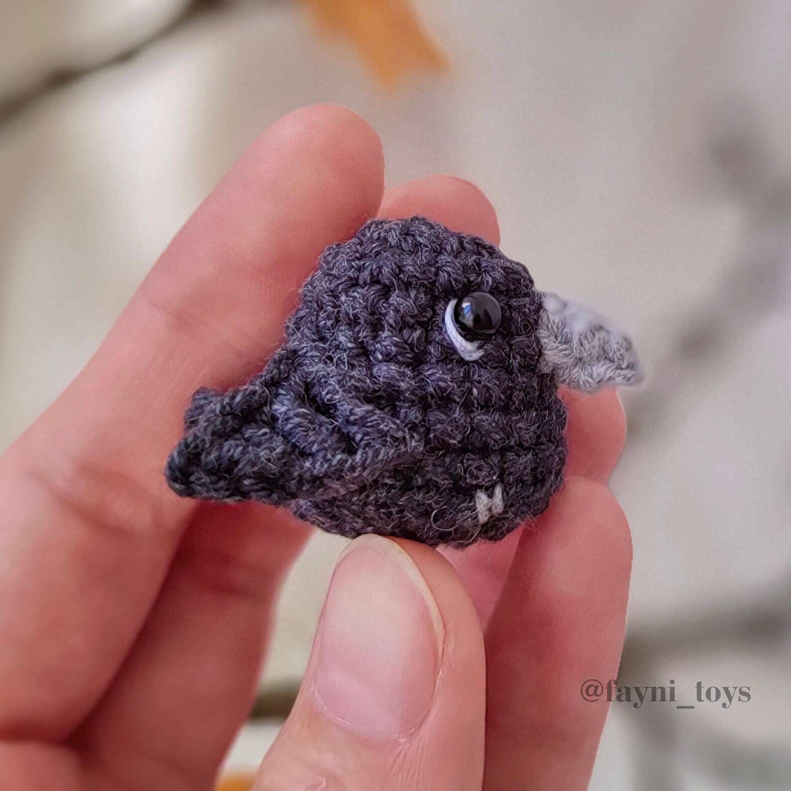 Tiny Crochet Crow Pattern: Halloween Amigurumi Keychain (PDF File) - Etsy
