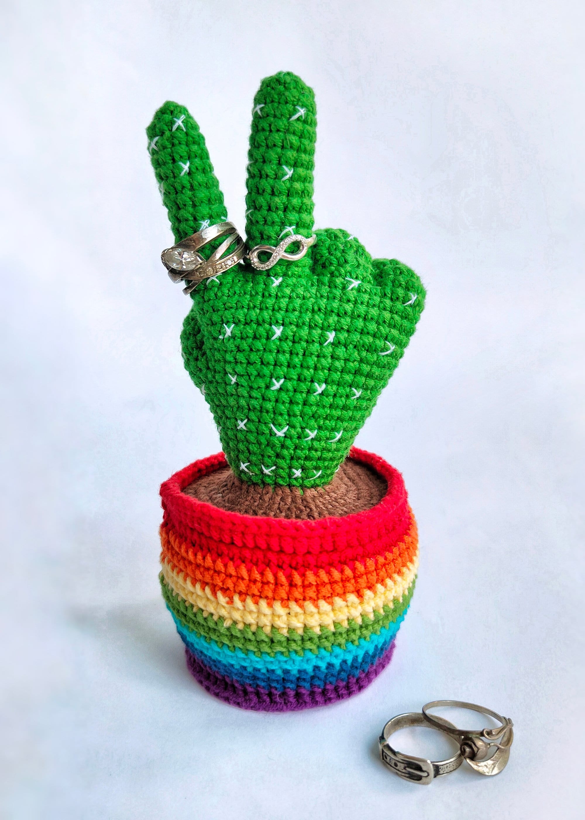 Cactus Hand CROCHET PATTERN / Amigurumi Cactus PDF English - Etsy