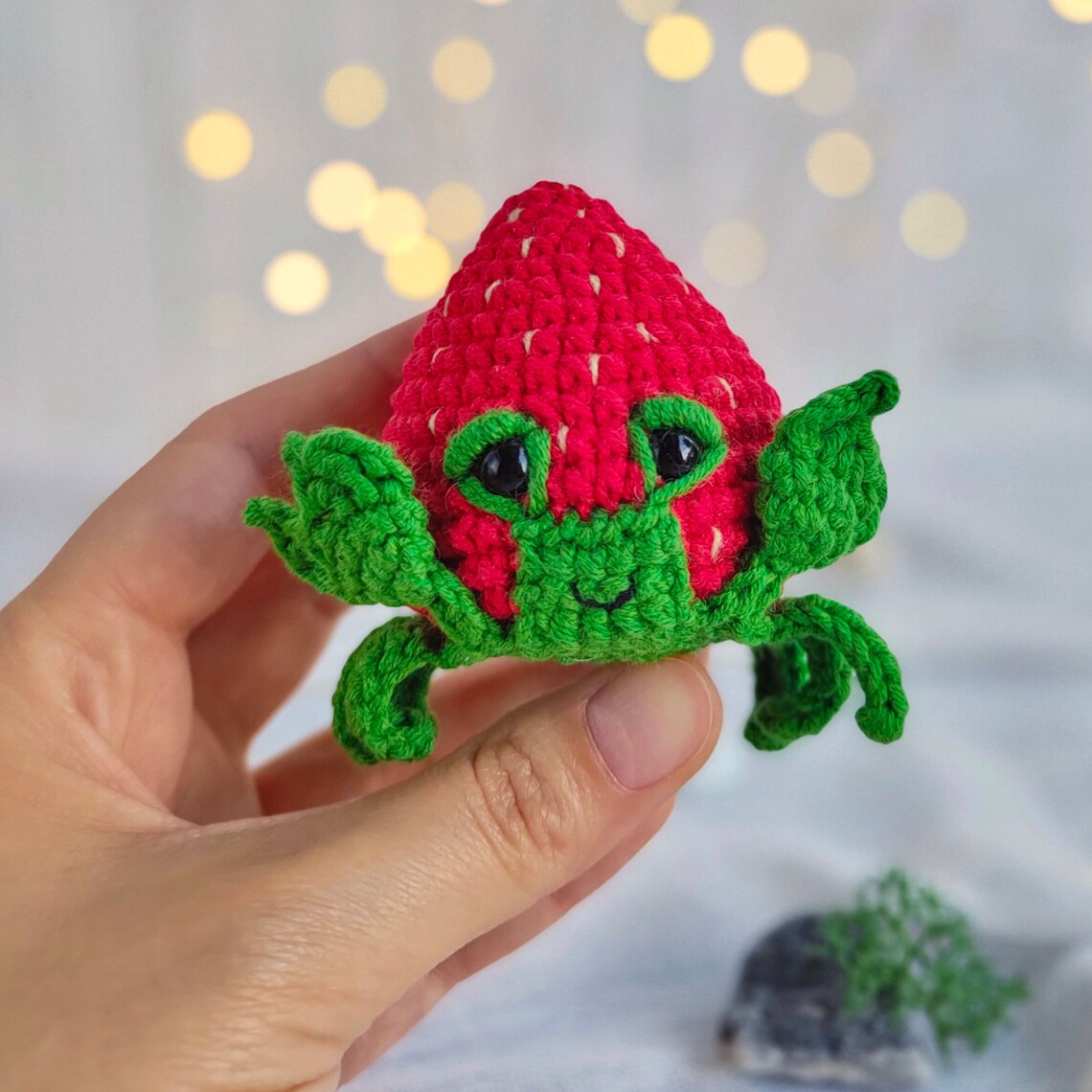 Strawberry Crab Crochet Pattern: Amigurumi Keychain (PDF File) - Etsy