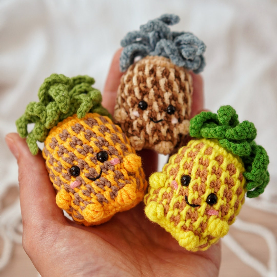 Cheeky Pineapple CROCHET PATTERN / Amigurumi Pineapple Low Sew PDF English Pattern - Etsy