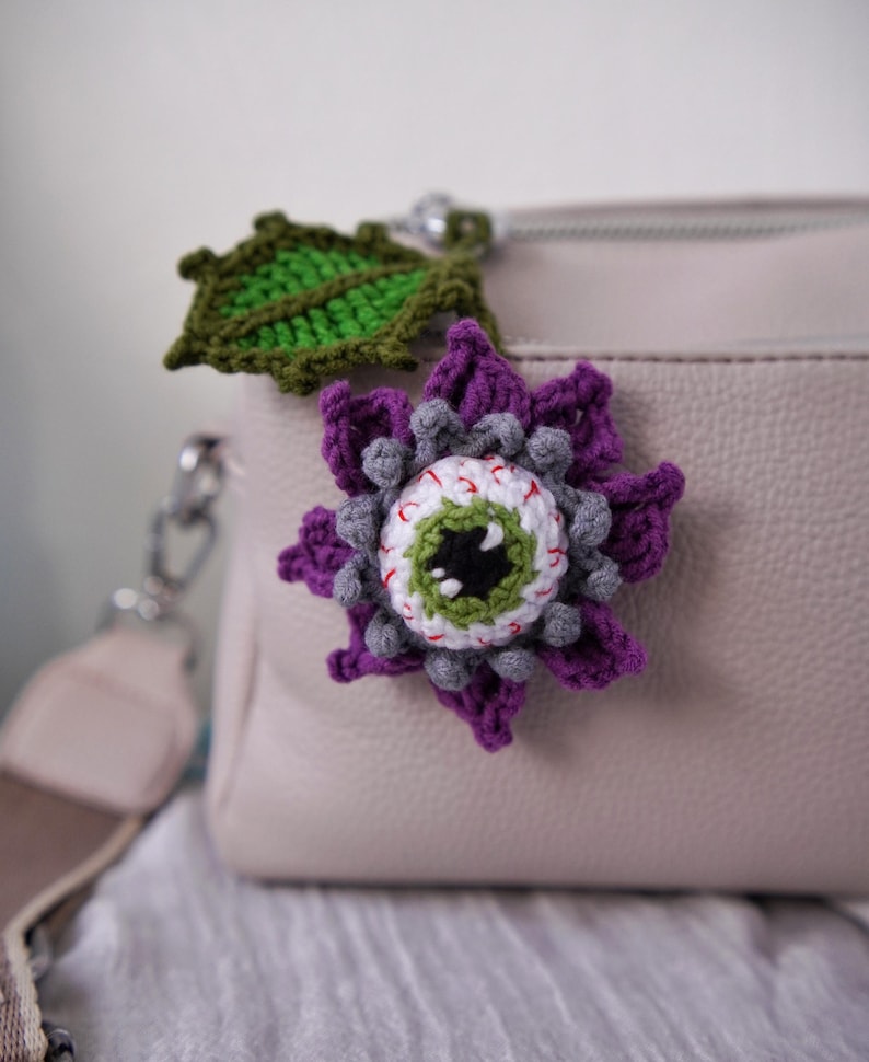 Eye Flower CROCHET PATTERN / All Seeing Flower Keychain PDF English ...