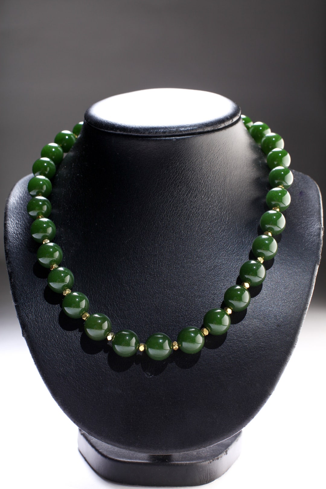 Canadian Nephrite Jade Necklace 12mm Gold Electroplated Elegant Natural ...
