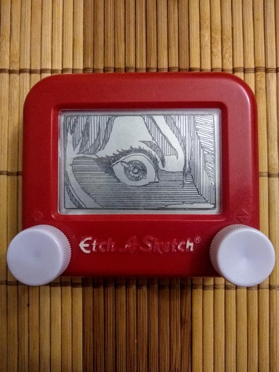 Pocket Etch a Sketch art commissions | Etsy