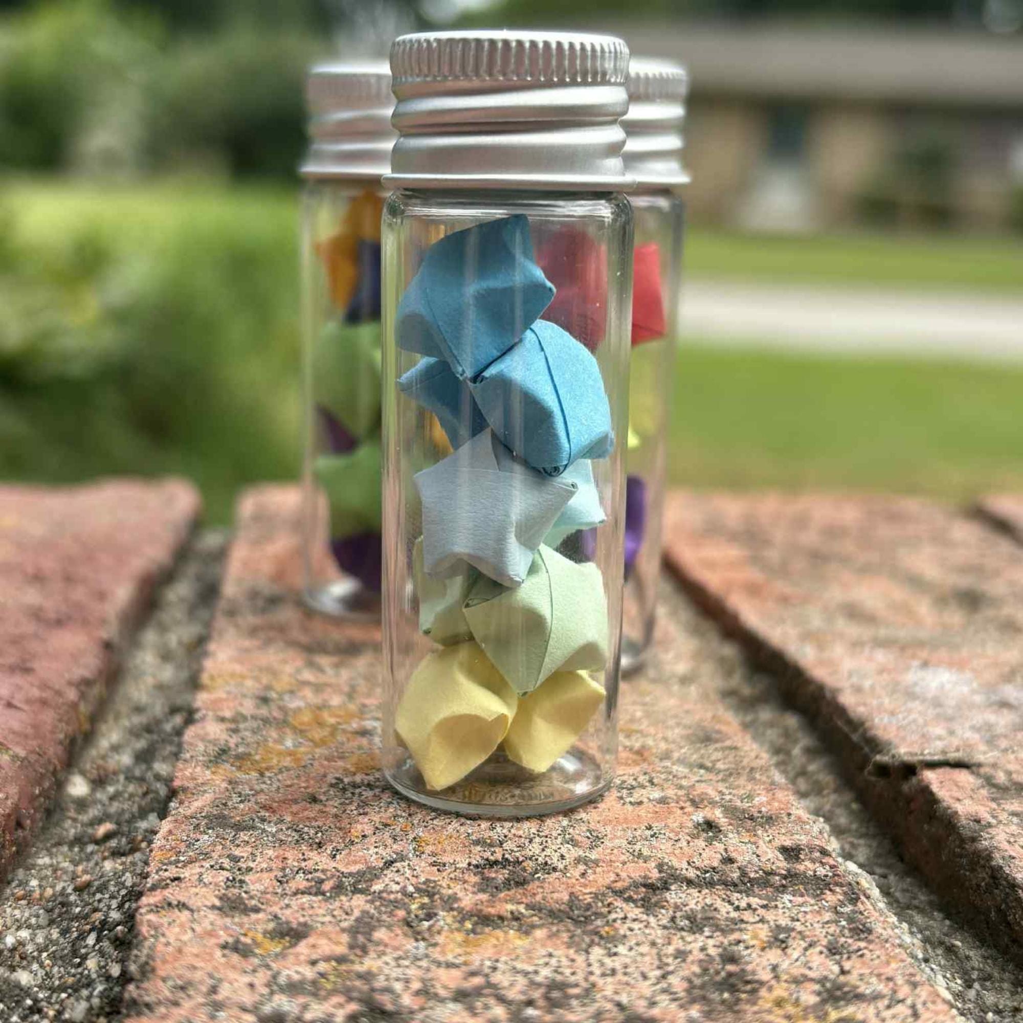 Mini Origami Lucky Stars in Glass Jars – Colorful Paper Star Bottles – Kawaii Desk Decor, Jar of ...