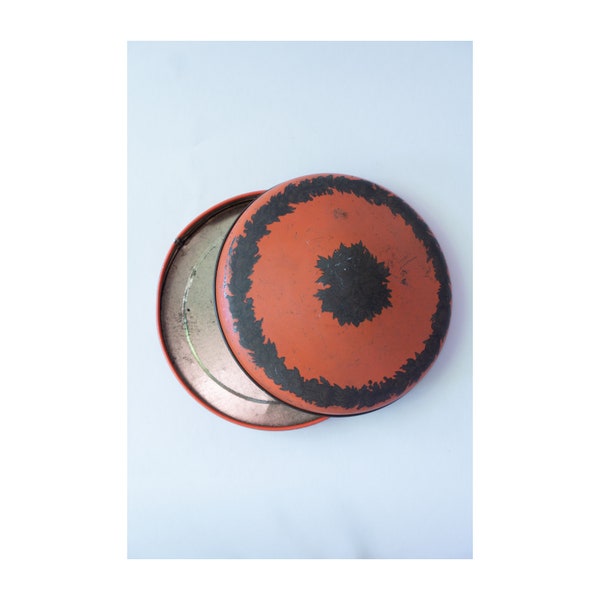 Round Tin Box - Etsy