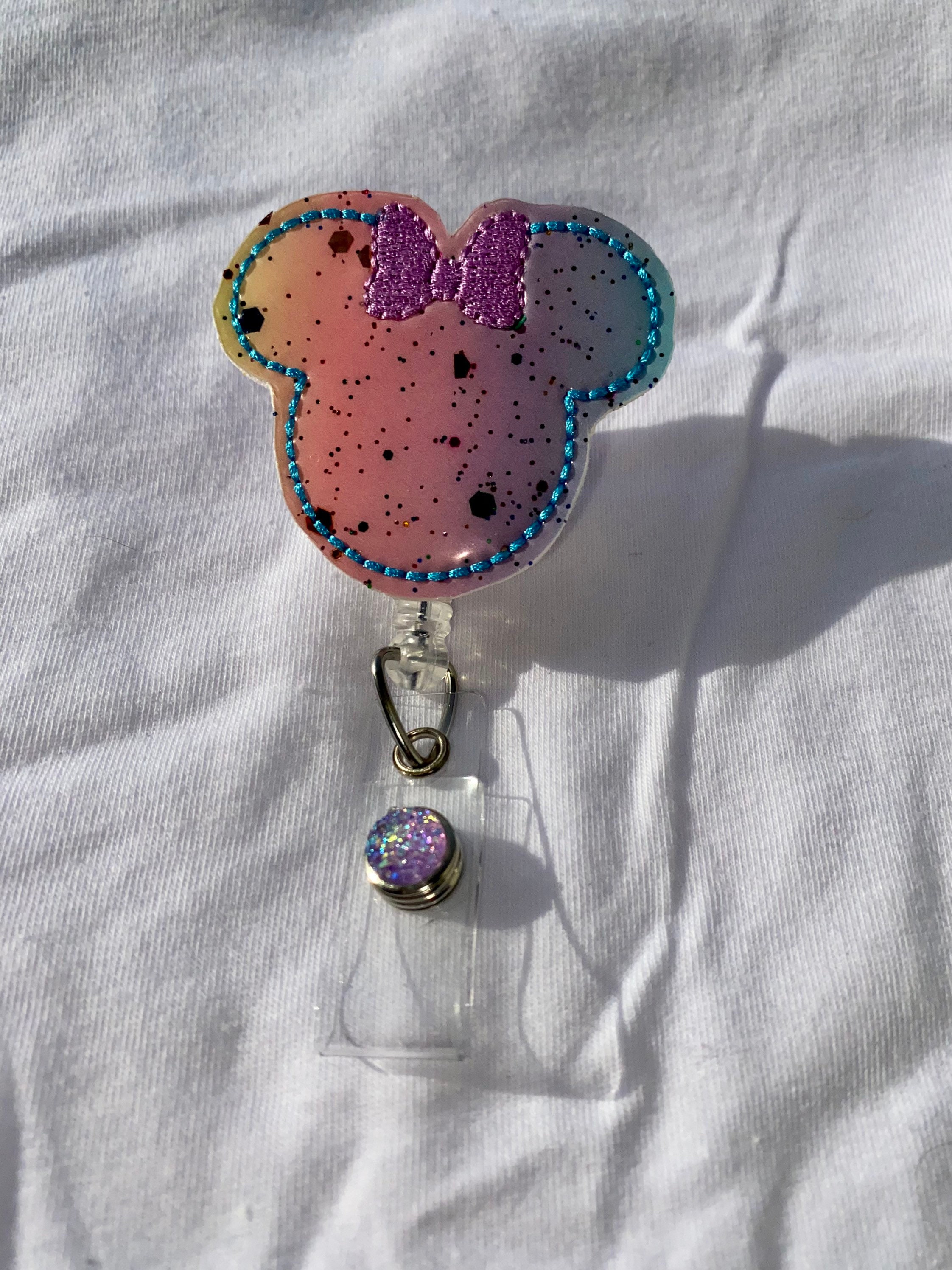 Minnie Mouse Badge Disney Name Badge Disney Badge Reel Name - Etsy