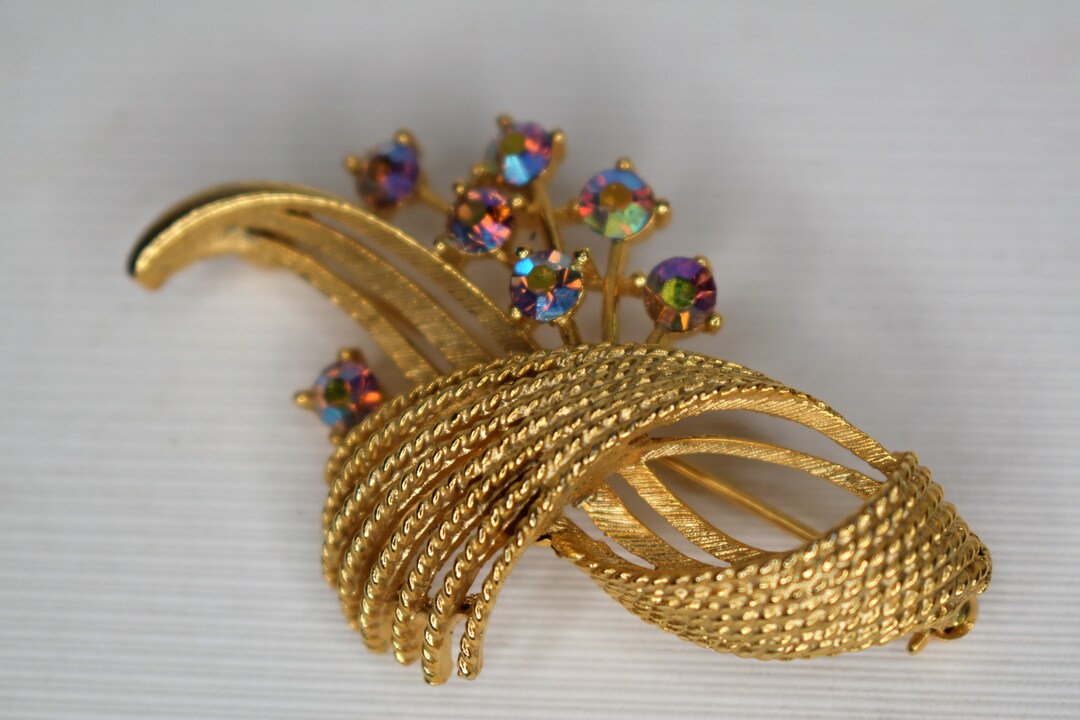 Vintage Lisner Brooch - Goldtone Rhinestone - Etsy
