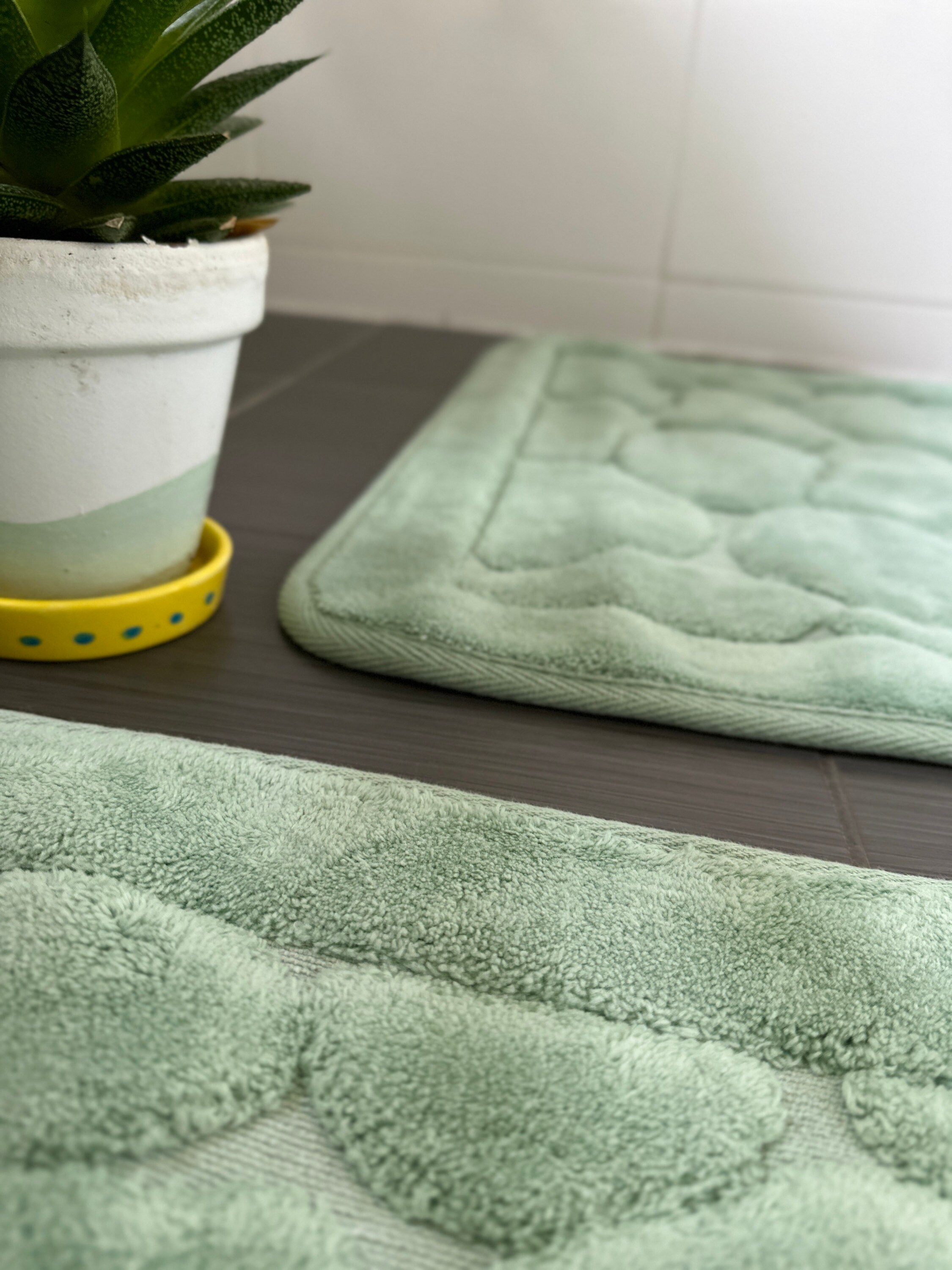 Bath Mat Set Non Slip, Bath & Pedestal Mats, Design for Bathroom, 2 ...