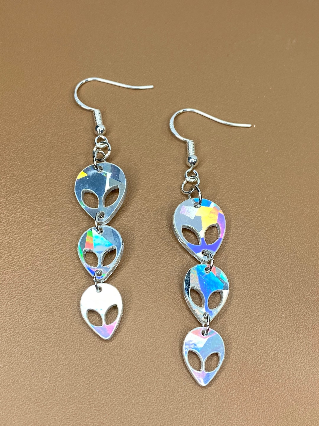 Holographic Alien Head Dangle Drop Earrings, Alien Earrings,ufo ...