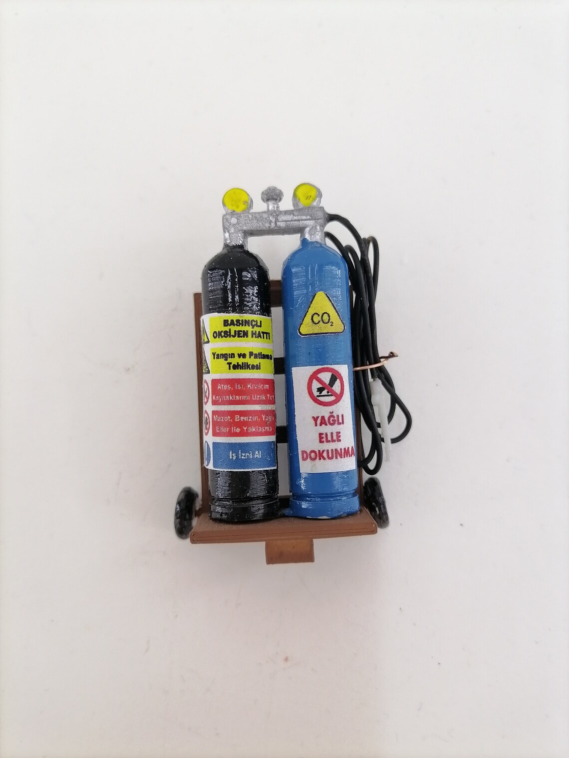 1:24 Scale 3 D Printed Oxygen Tanks, Miniature Portable Oxygen,dioramas ...