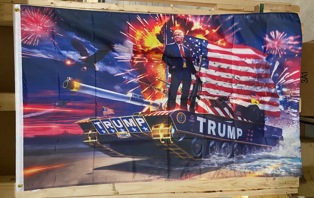 Donald Trump Tank Flag FREE USA SHIP Fredom Guns Fight President ...