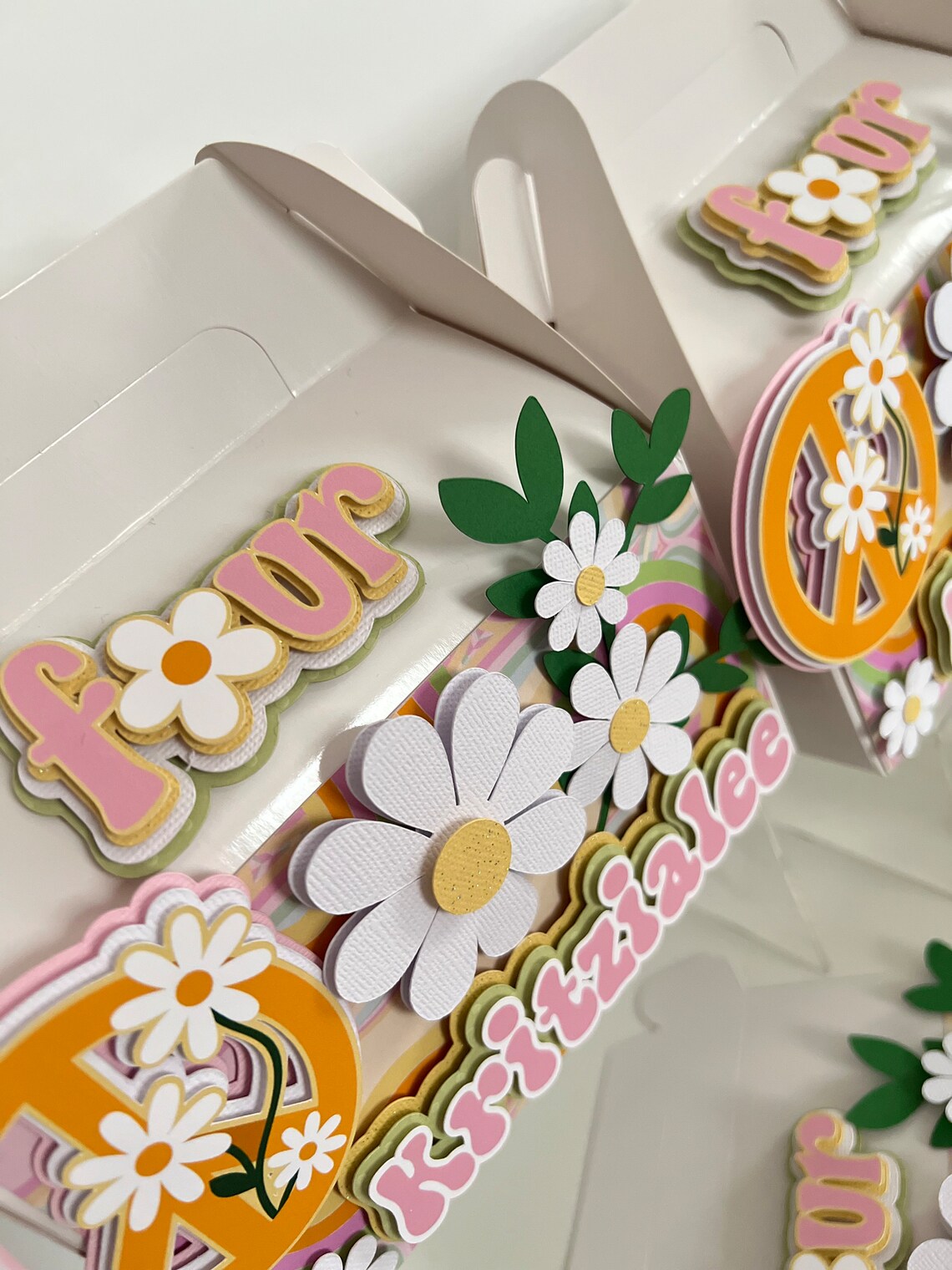 Groovy Favor Boxes, Gable Box, Daisy Birthday, Groovy Birthday - Etsy UK