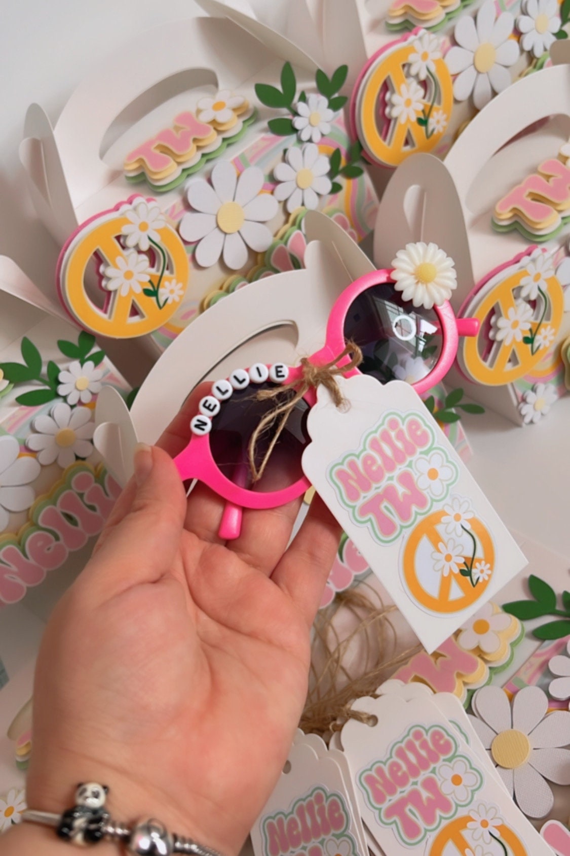 Groovy Favor Boxes, Gable Box, Daisy Birthday, Groovy Birthday - Etsy