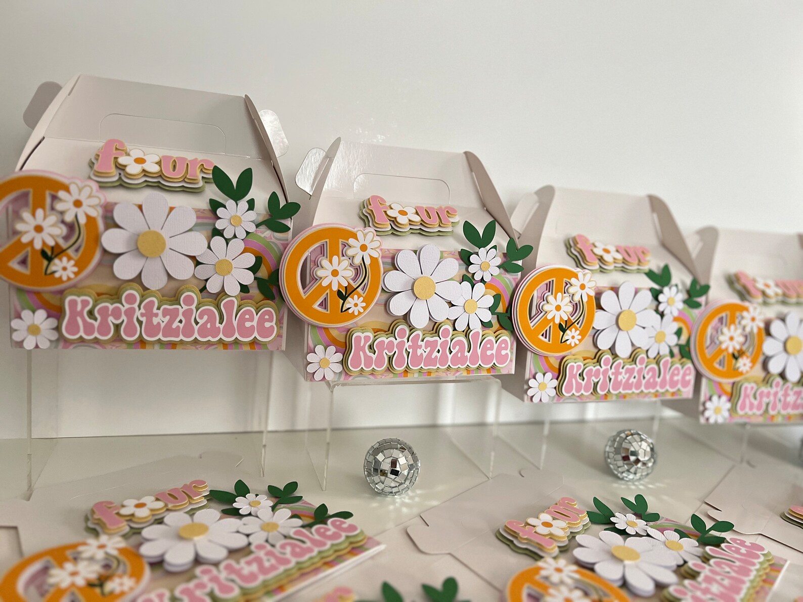 Groovy Favor Boxes, Gable Box, Daisy Birthday, Groovy Birthday - Etsy UK