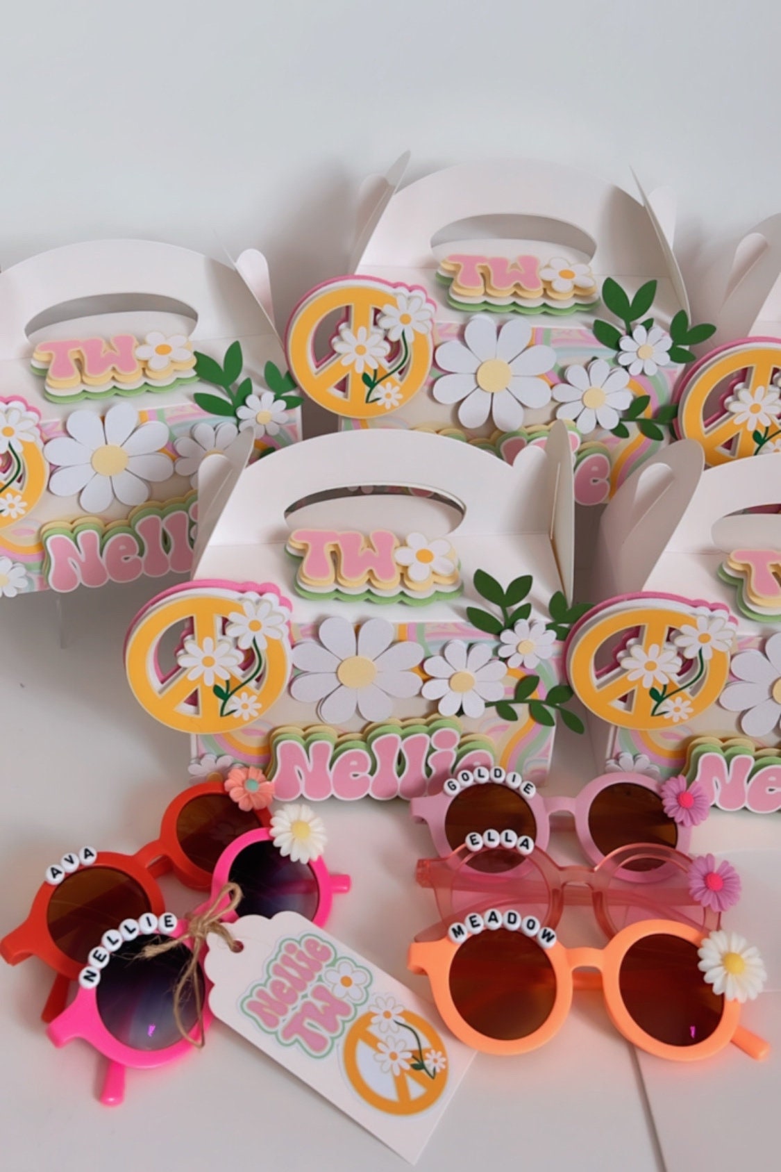 Groovy Favor Boxes, Gable Box, Daisy Birthday, Groovy Birthday - Etsy