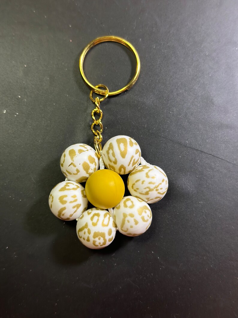 Flower Bead Key Chain - Etsy