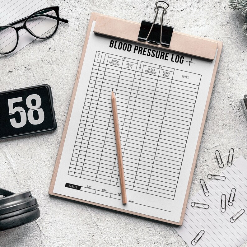 Printable Daily Blood Pressure Log: Heart Health Tracker for Home ...