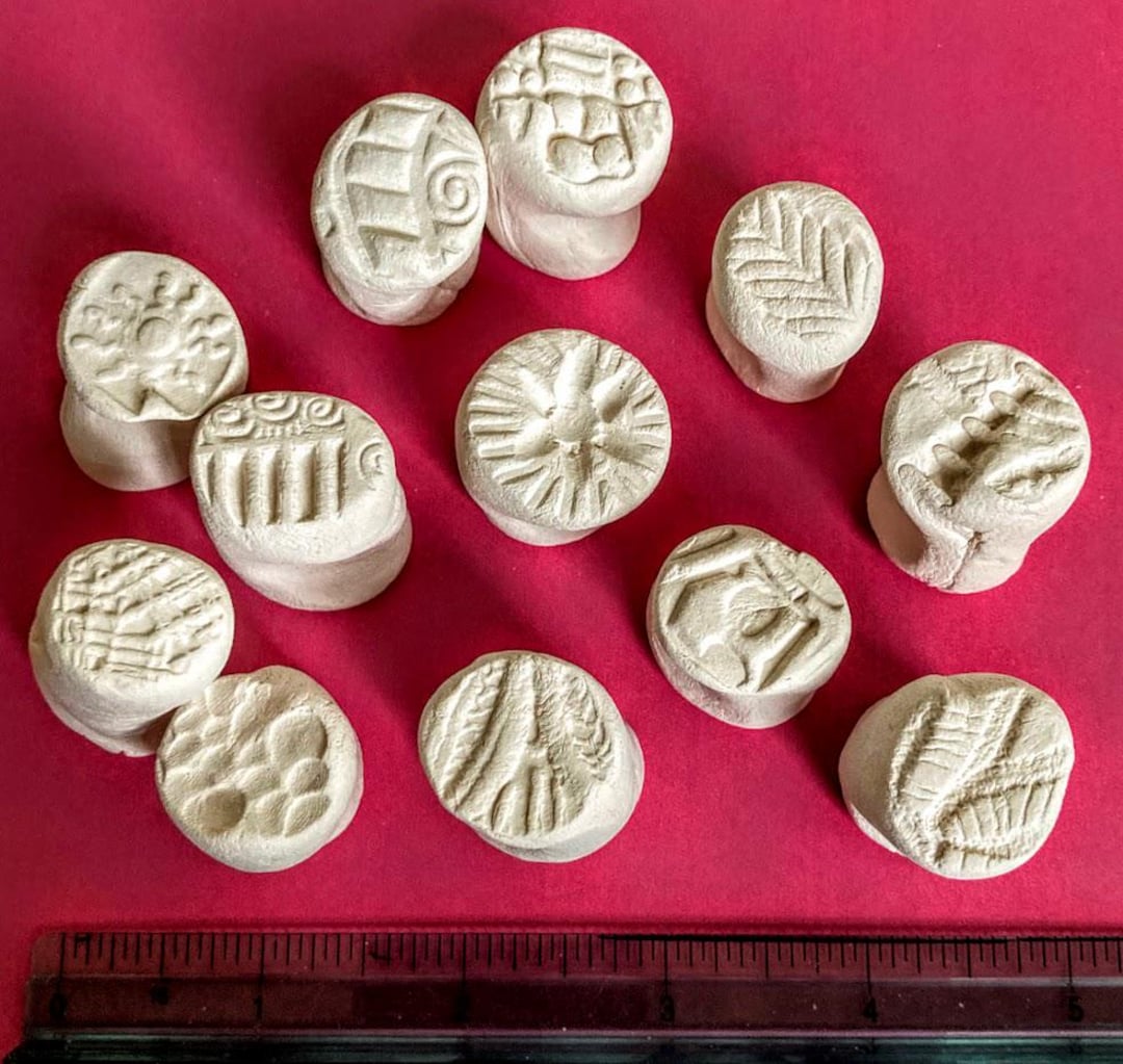 CLAY MOLDS 24 Designs Pmc, Fimo, Paper, All Types of Clay Bodies ...