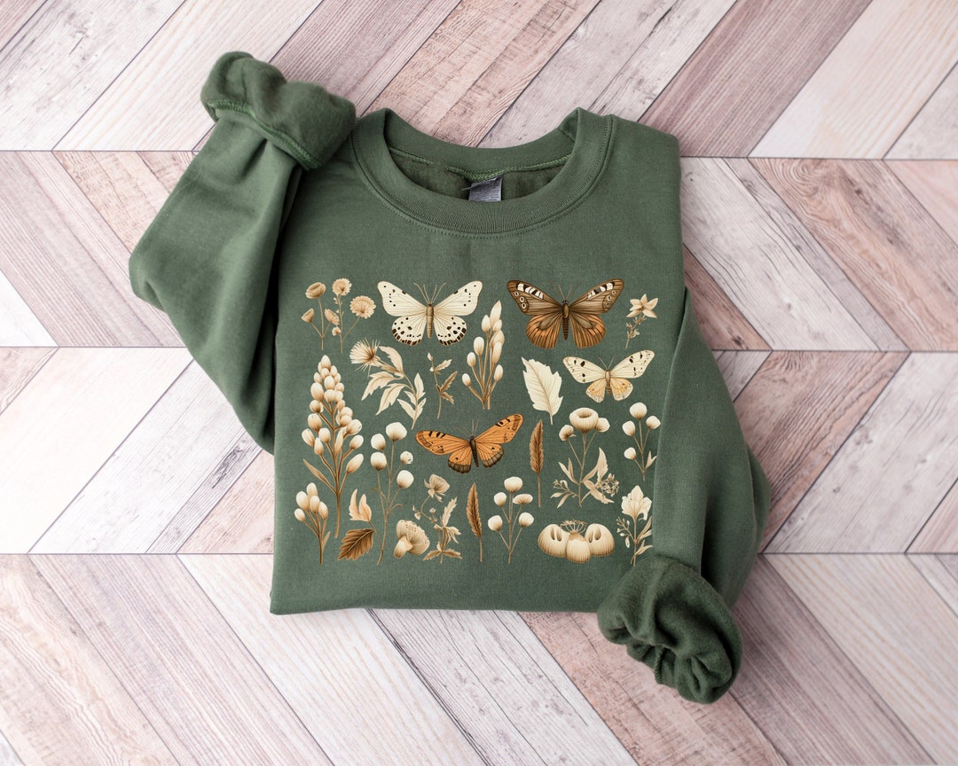 Moth Shirt, Goblincore Clothing, Cottagecore Sweatshirt, Cottagecore ...