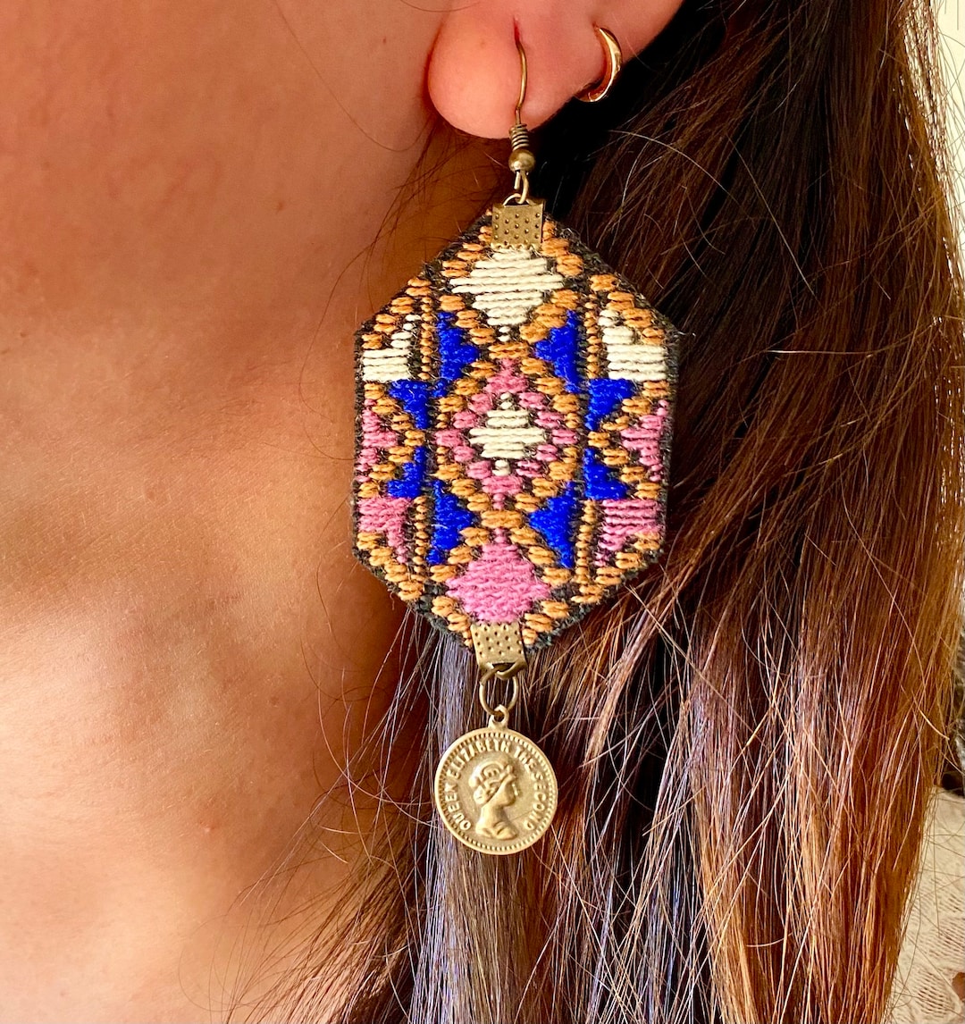 Handmade Persian Earrings, Embroidered, Needlework Balochi, Soozandoozi ...