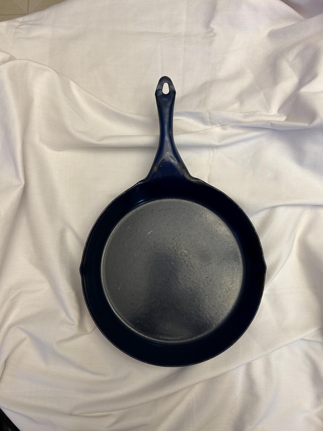 Vintage Blue Enamel Cast Iron 11" Skillet - Etsy